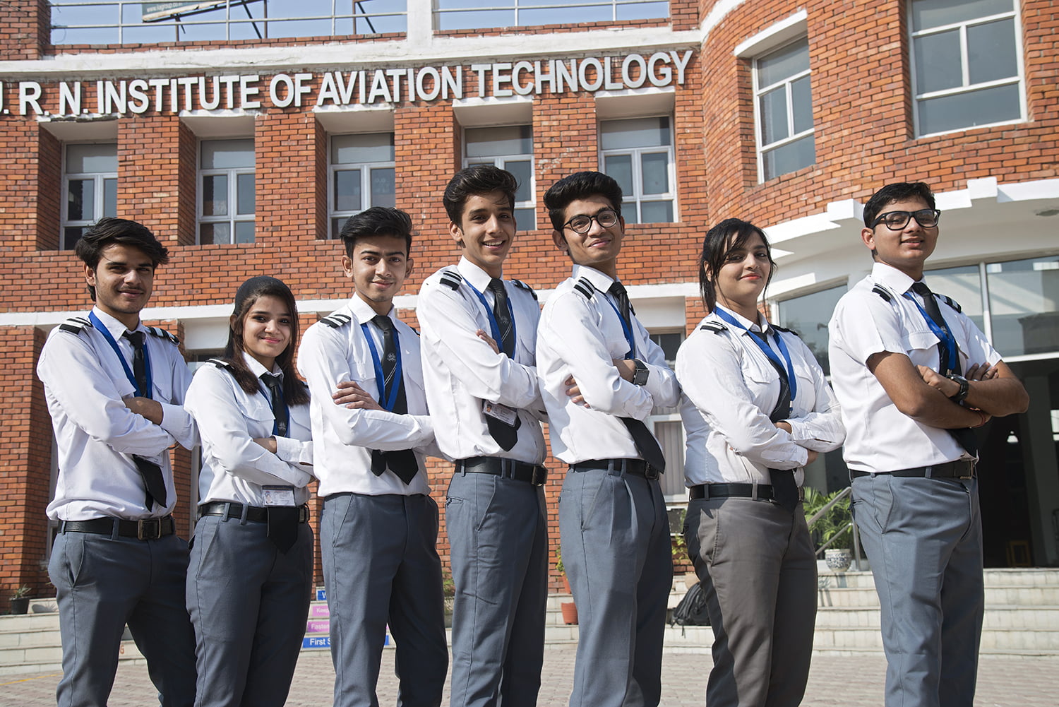 Commercial Pilot License (CPL): Duration, Eligibility, Fees, Admission ...